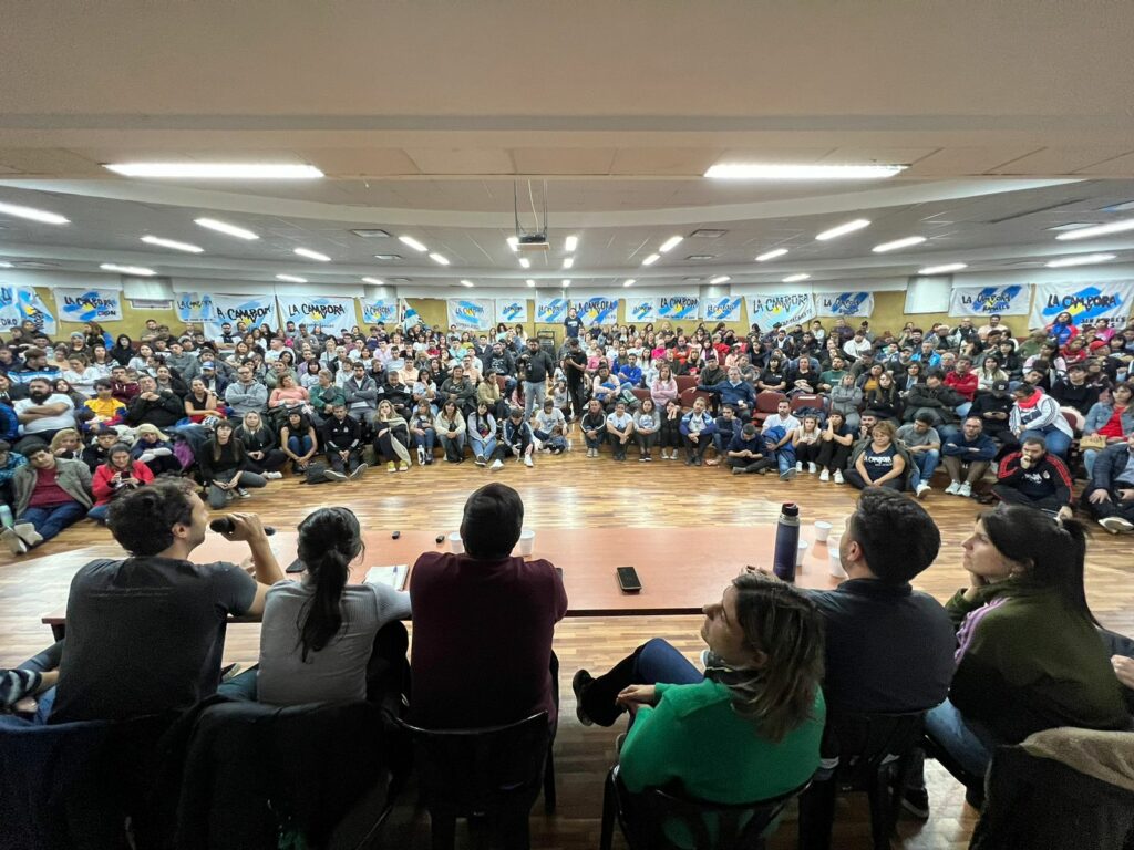 La Campora | . "La Fuerza de la juventud, la Fuerza de un pueblo".